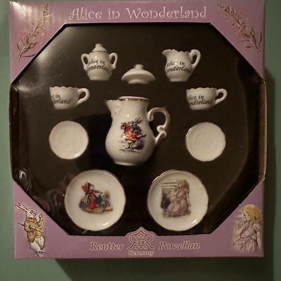 Reuter | Other | Vintage Miniature Alice In Wonderland Tea Set In ...